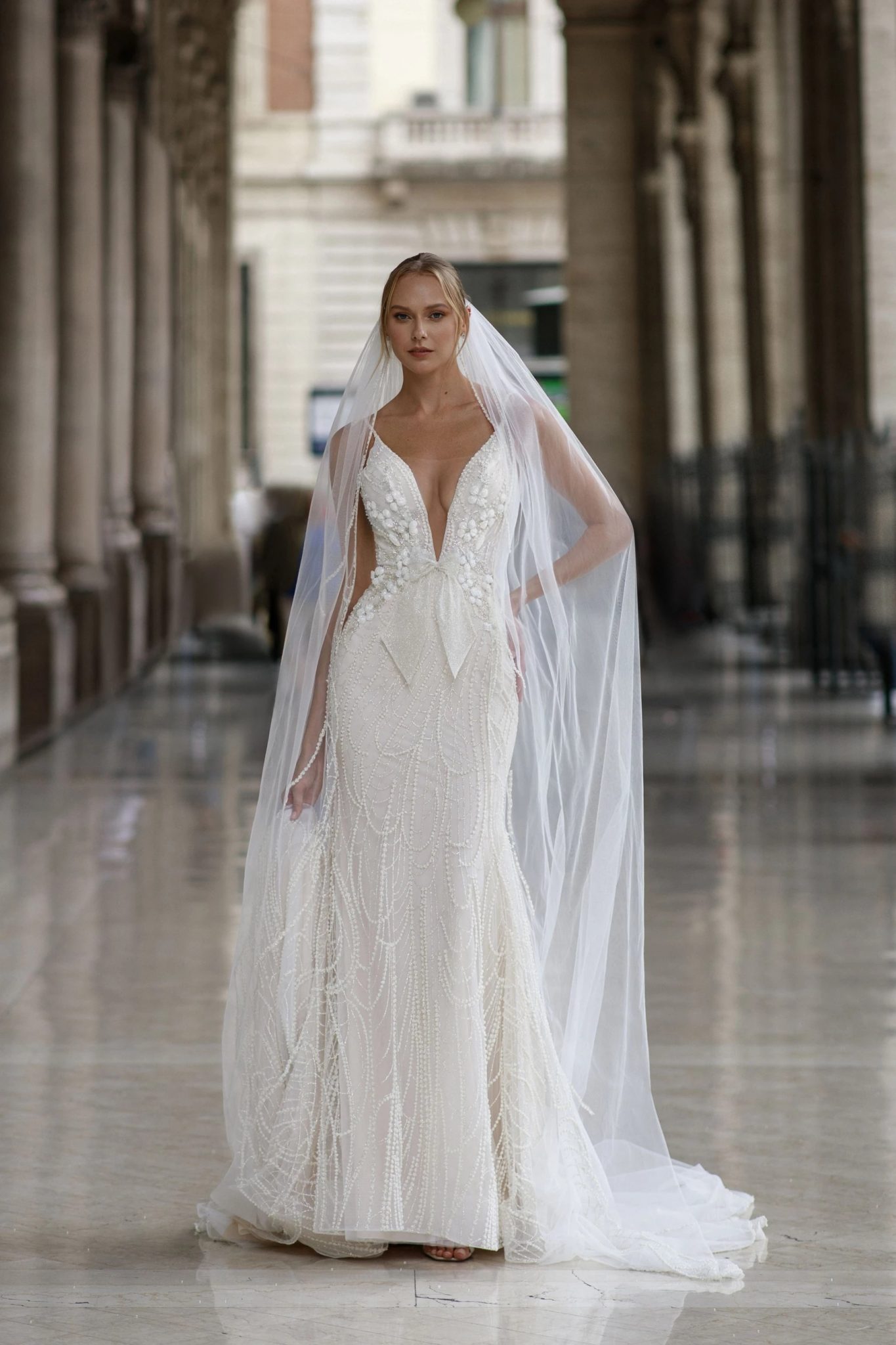 Rochie de mireasa ANTONELLA - Sposa Dell Amore: Rochii de mireasa Bucuresti